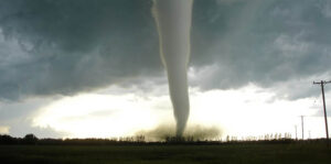 Tornado: what it is, types, effects and characteristics
