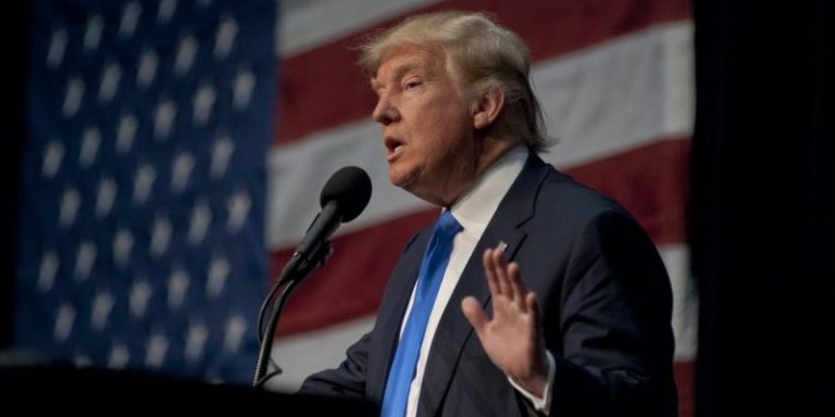 10 Características del Discurso político