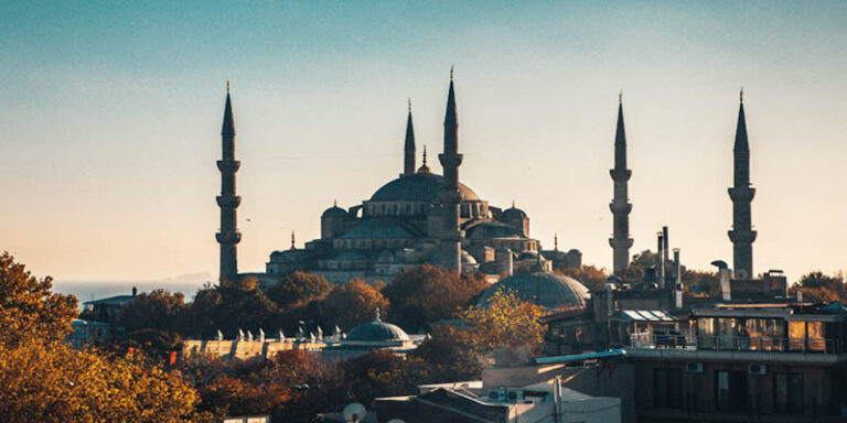 Byzantine Empire: history, society, religion and culture