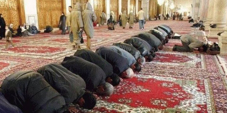 Islam: origin, expansion, traditions and sacred texts