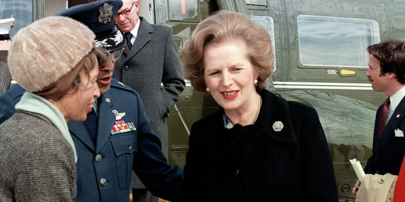 Margaret Thatcher: vida, governo, ideologia, características
