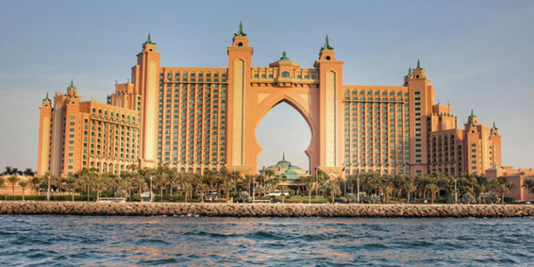 Middle East: characteristics, geography, culture and economy